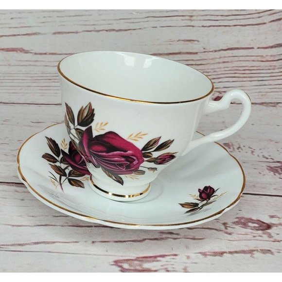 Hamilton | Dining | Hamilton Made In England Fine Bone China Red Rose ...